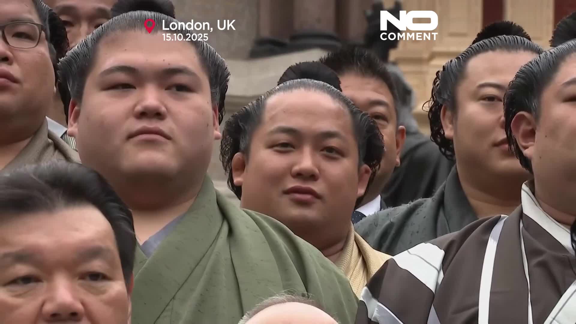 Lutadores de sumo trazem antiga tradição japonesa a Londres