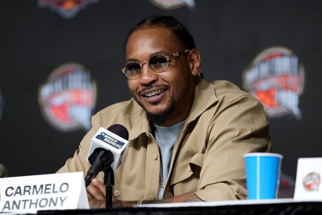 Carmelo backs Lonzo Ball to make Cavs contenders despite injury questions