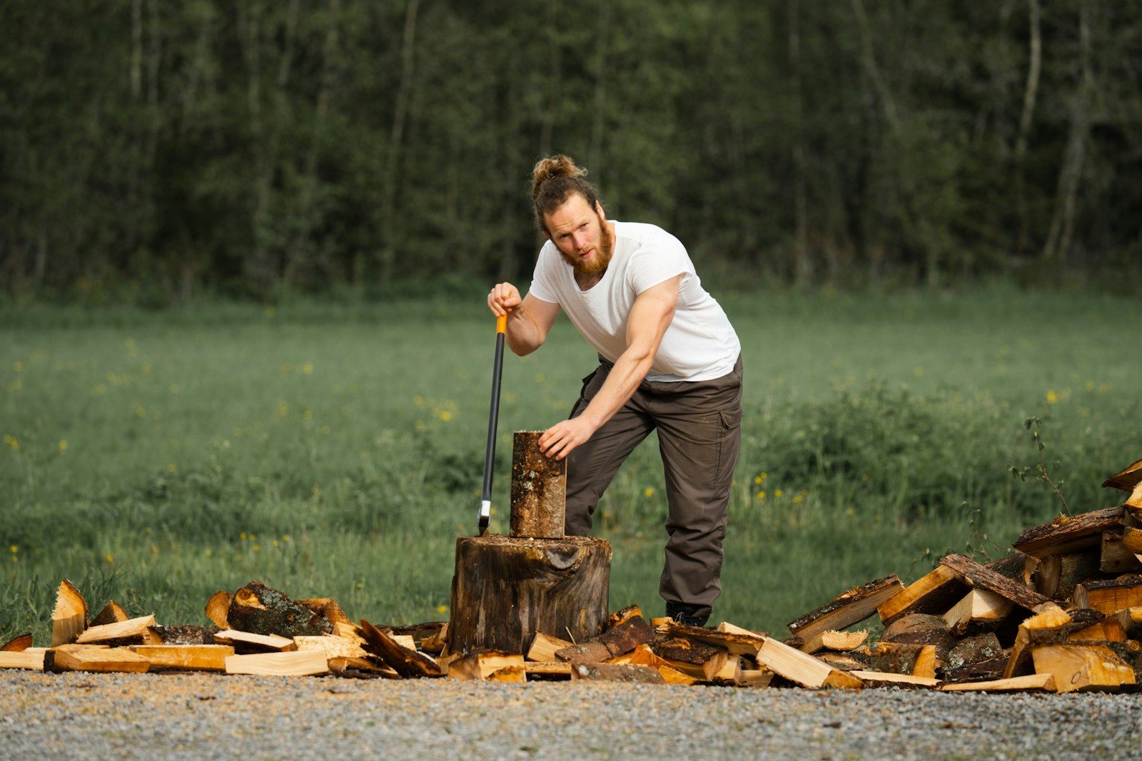 10 Lessons from Blacksmiths Who Forge Their Own Camping Tools