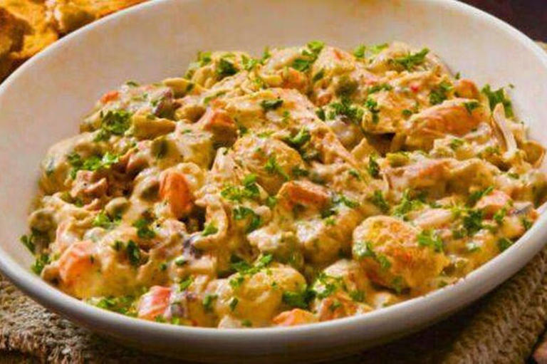 Mary Berry's 'perfect midweek meal' pasta dish that can be made in 10 ...