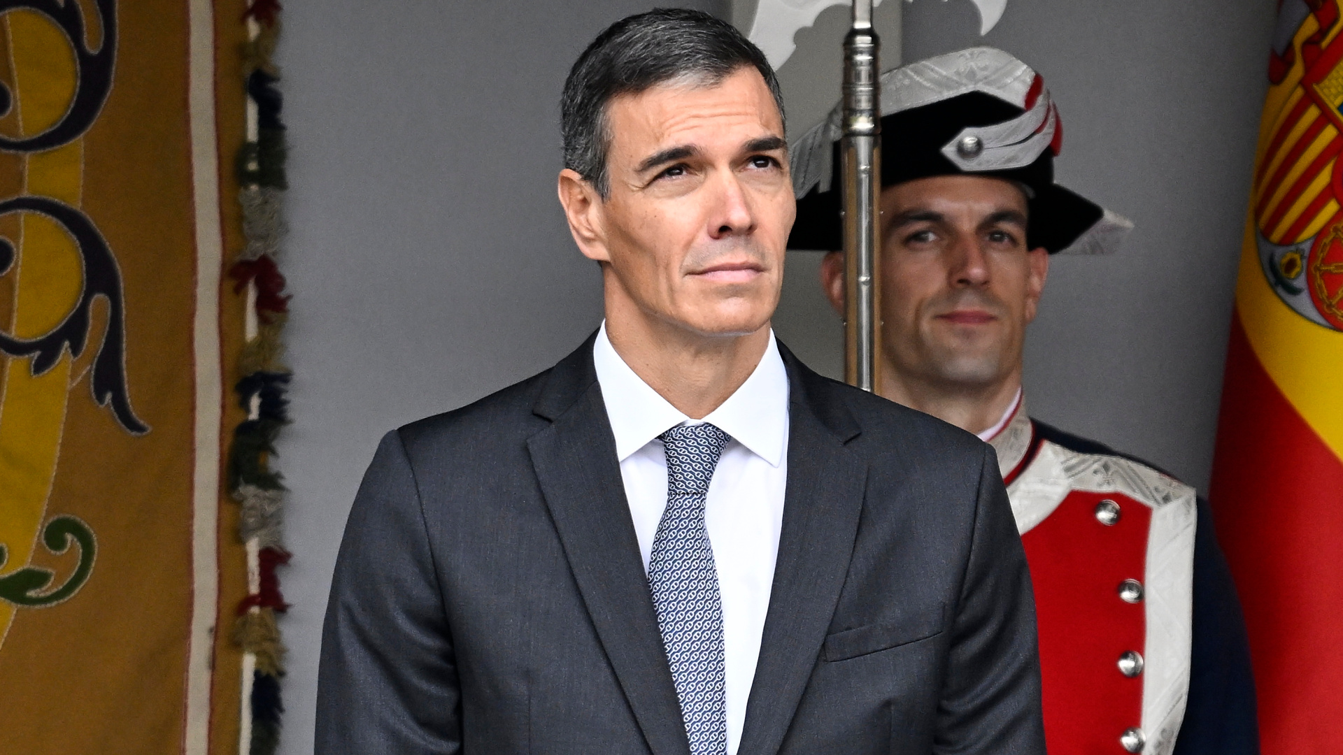 Directo de Carlos Herrera a Pedro Sánchez: "Vamos a ver, necio"