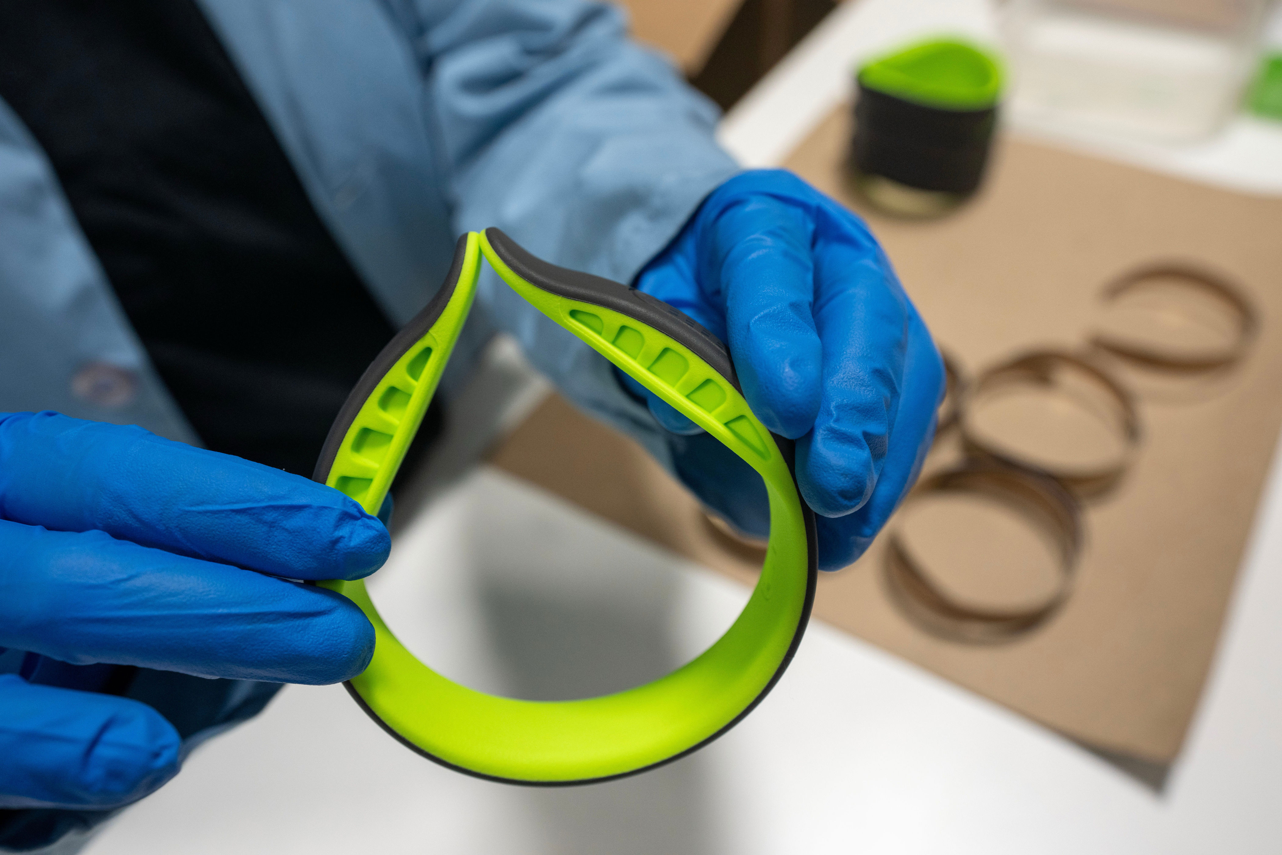 Device claims to protect athletes’ brains, but records reveal doubts at FDA