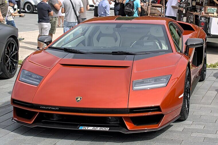 The Most Beautiful Cars Ever Made, According to Experts