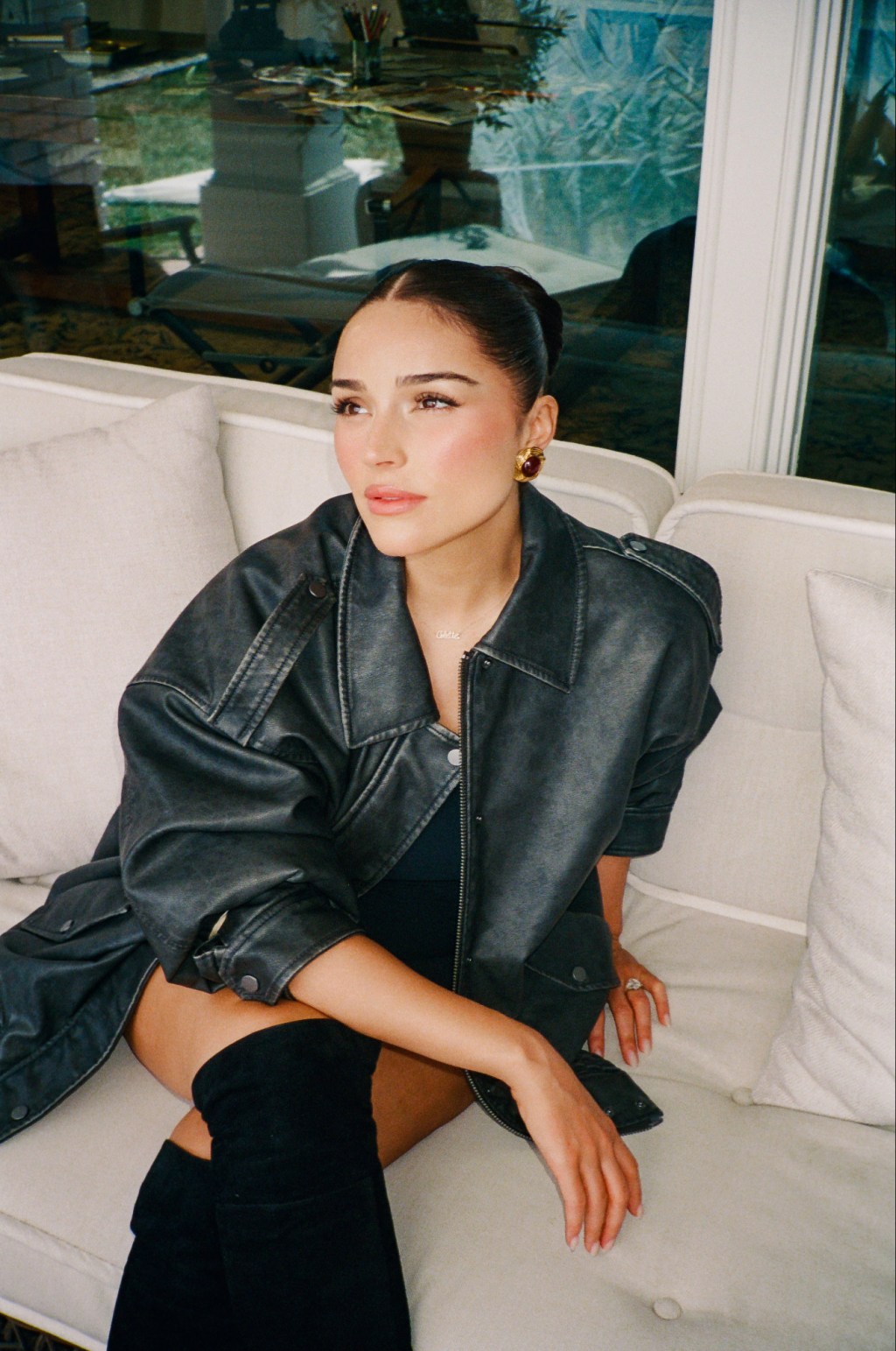 Abercrombie & Fitch to Highlight Females in New NFL-related Campaign