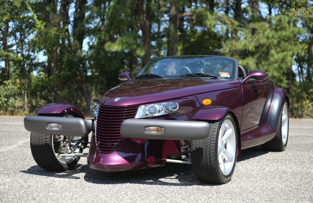 12 Forgotten Cars That Were Common in the 1990s