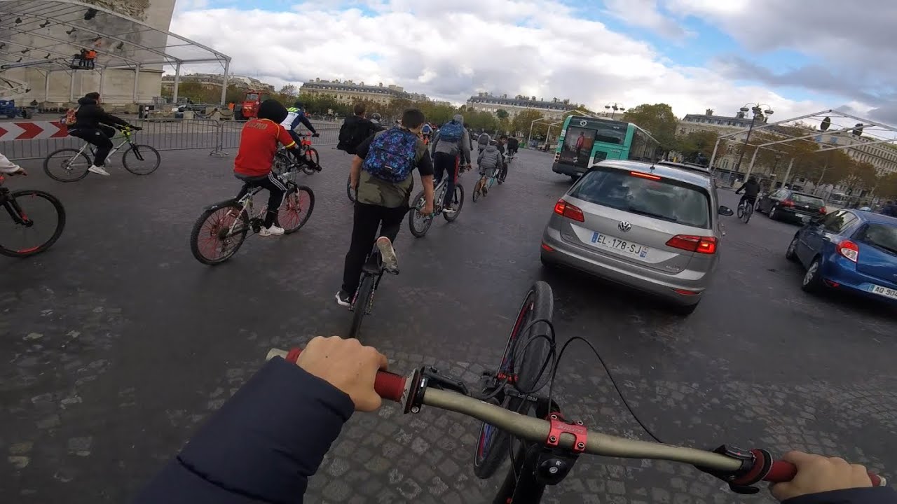 Riding through Paris, the wildest city for bikes