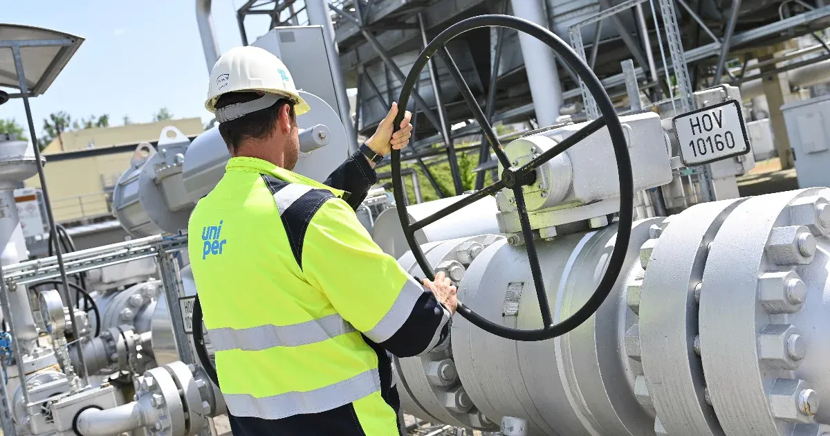 Gyorsítana az EP az orosz gáz és olaj uniós kivezetésének tervén