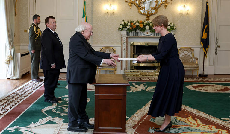 Who is Kara Owen, the British ambassador with Gaeilge iontach