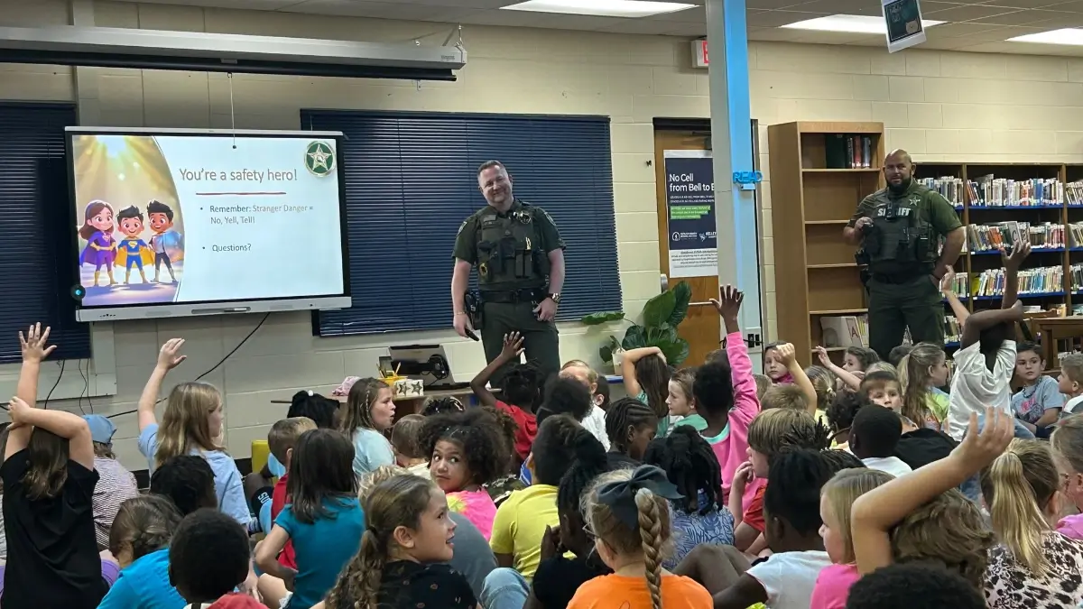 ‘Unbelievable!’: Florida Sheriff’s Office Defends Decision to Post 9 ...