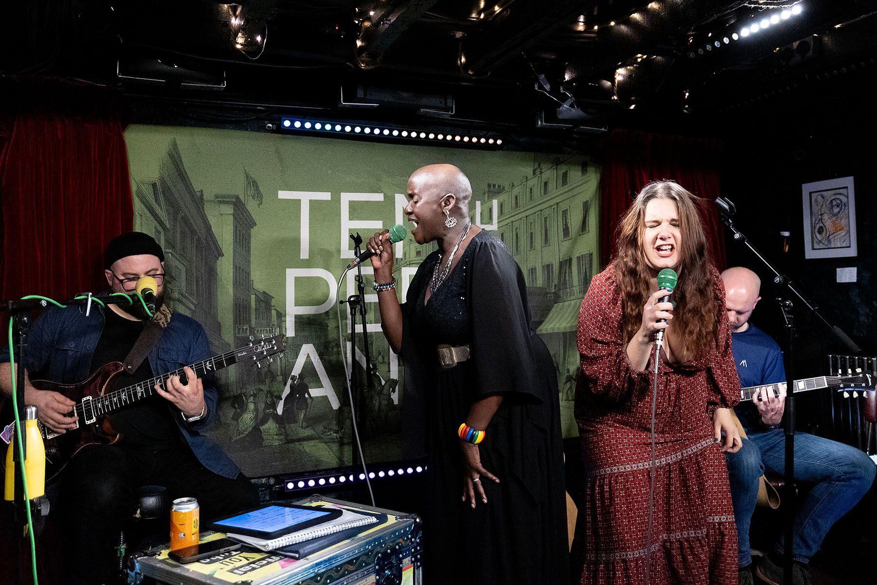 Review - Portsmouth's Chloe Josephine wows Temperance crowds