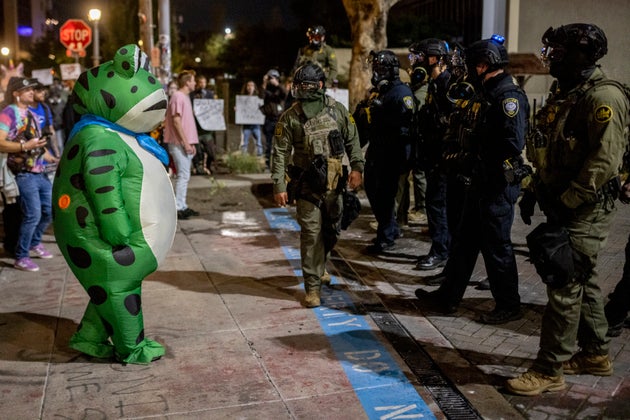 'Frogs Together Strong:' Why The Portland Protest Frog Is So Good At ...