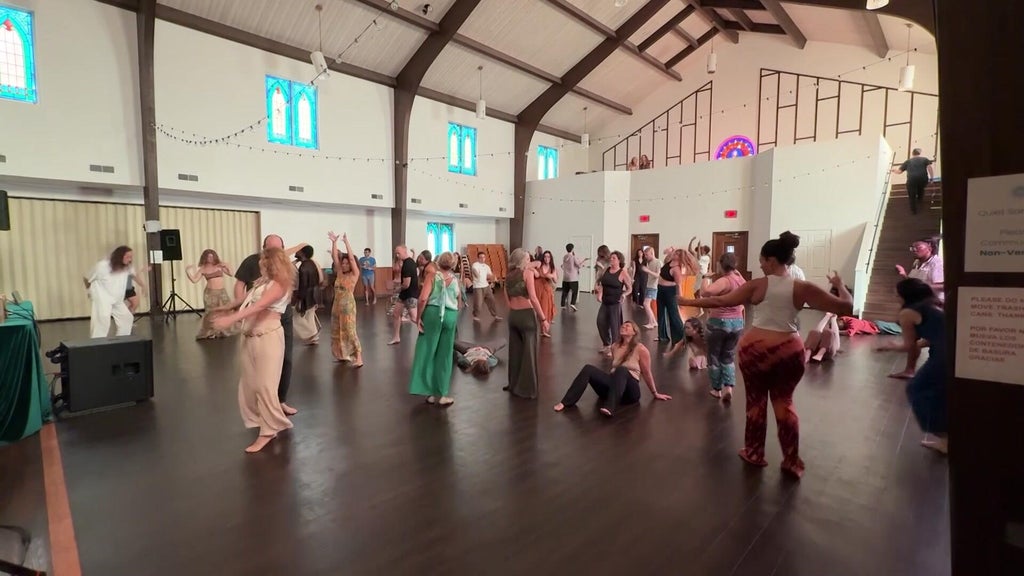 Dallas Movement Collective encourages self-reflection through dance