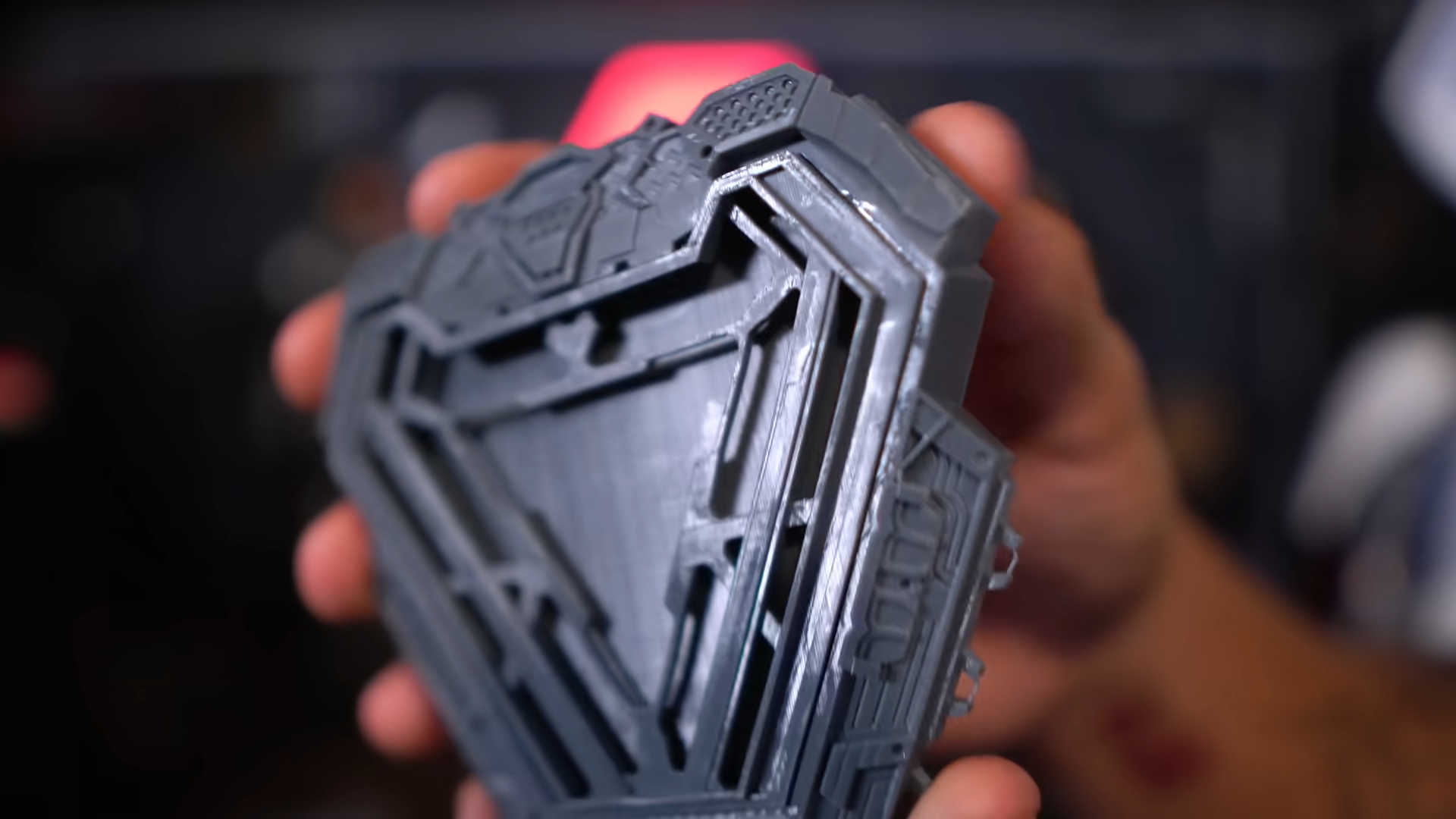 Anycubic M7 Pro Review: Easy Resin 3D Printing Out of the Box