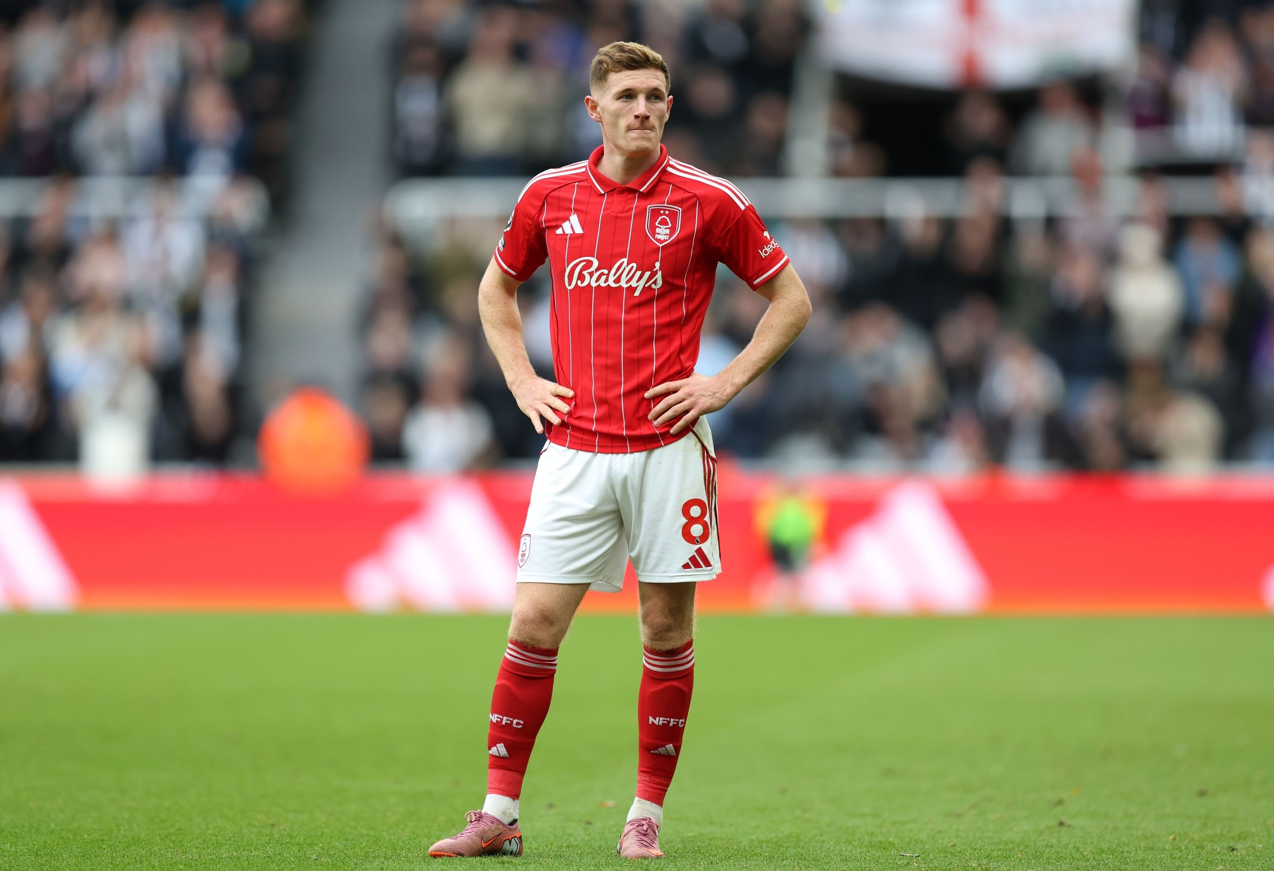 Enzo Maresca is a strong admirer of 'utility' England international who ...