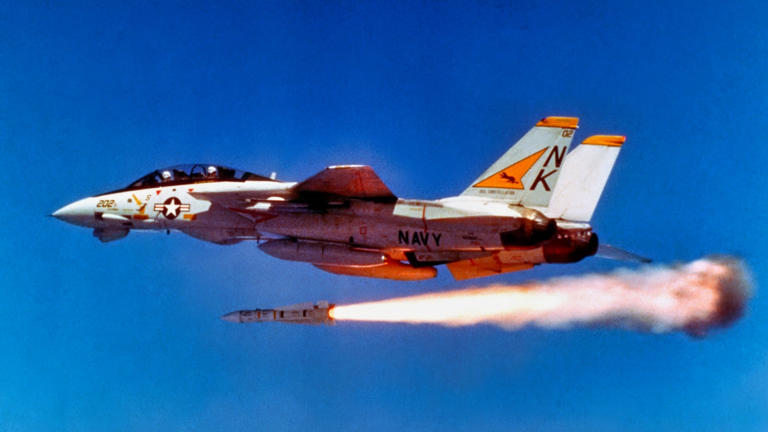 1,200 missile cells gone: The US Navy can’t replace the Ticonderoga ...