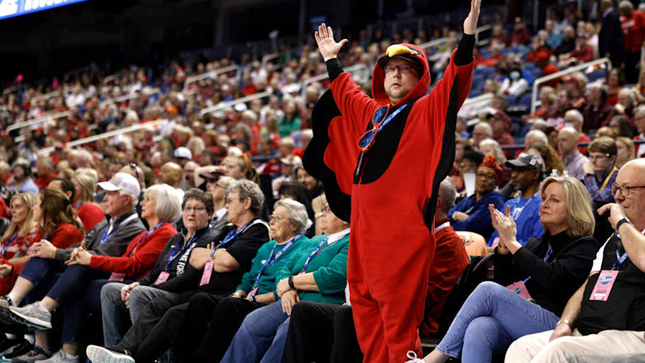 Frustration boils over as Louisville basketball's recruiting momentum ...
