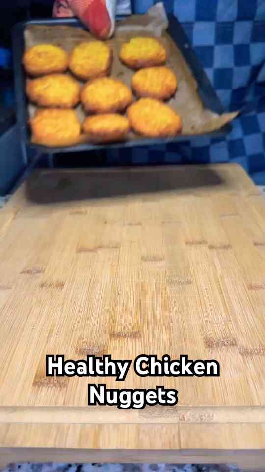 80 grams of protein in 9 nuggets! Homemade broccoli cheddar chicken ...