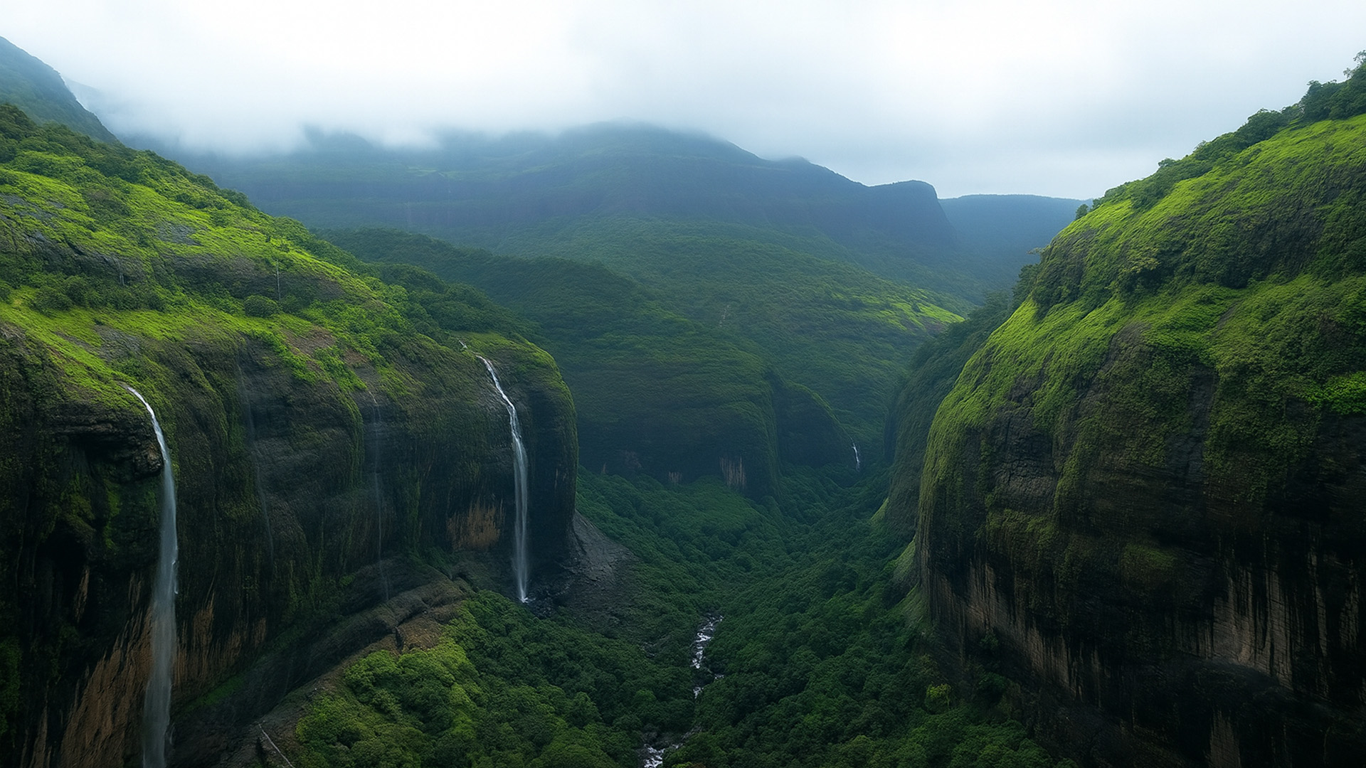 Western Ghats – India – Waterfalls Flowing Into a Deep Green Valley in 4K