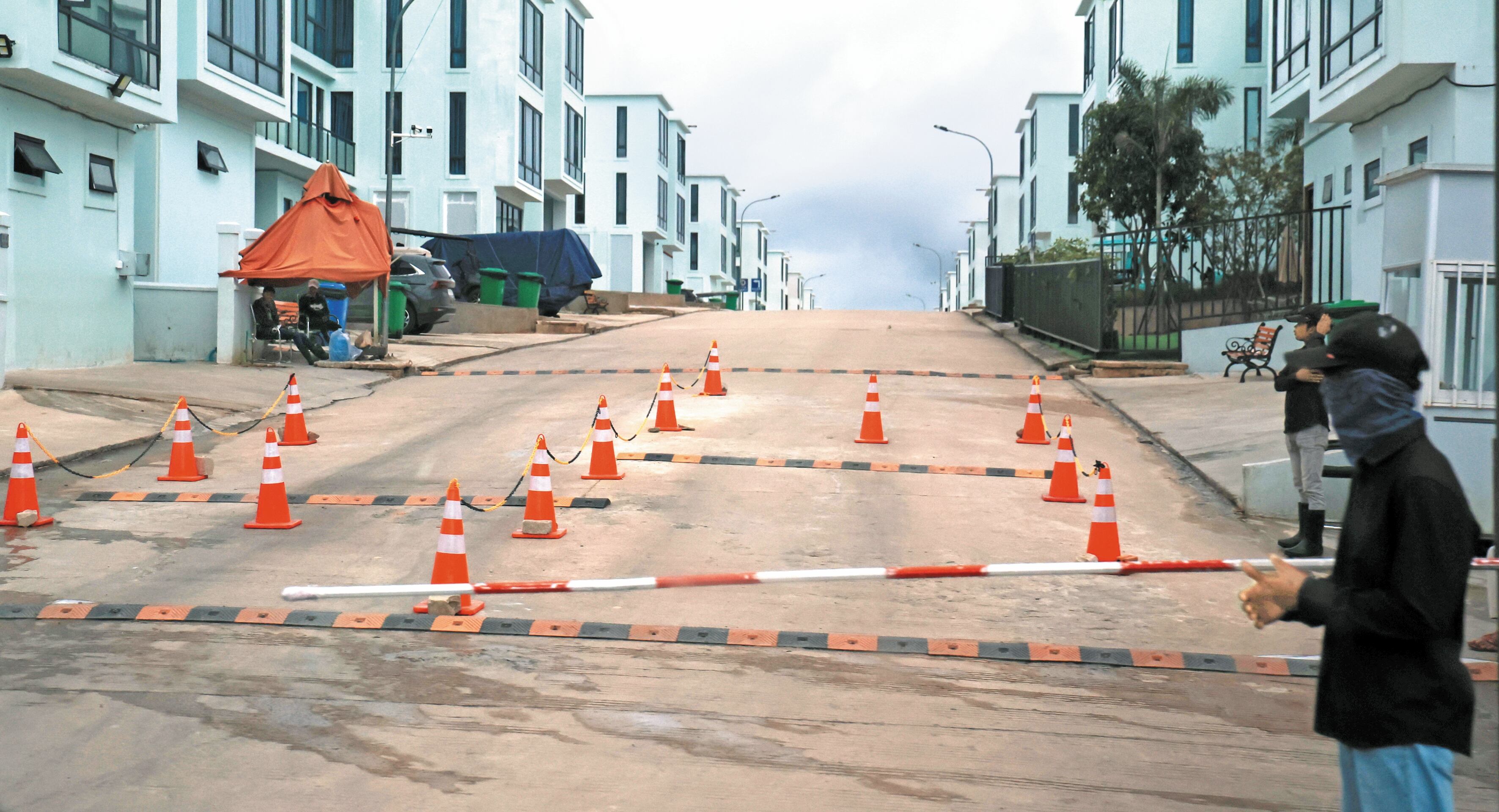 Inescapable Criminal Complexes on Cambodia's 'Evil Spirit' Bokor Mountain