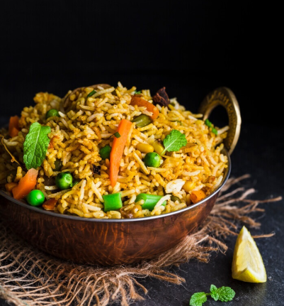 Chicken Biryani or Hyderabadi Vegetable Dum Biryani? Here are the best ...