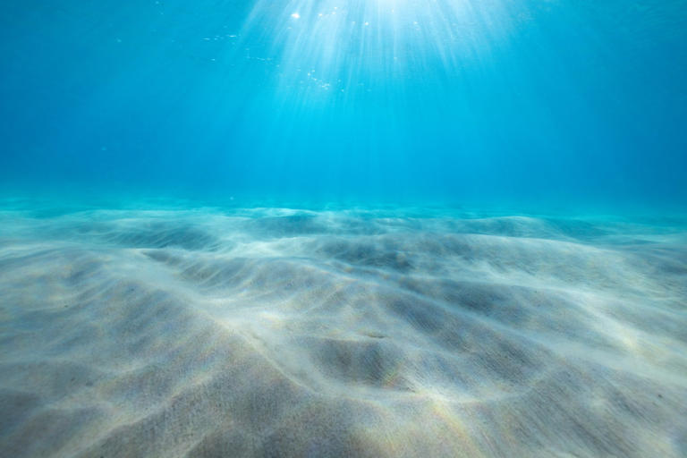 Ocean hole may trigger massive US earthquake risk