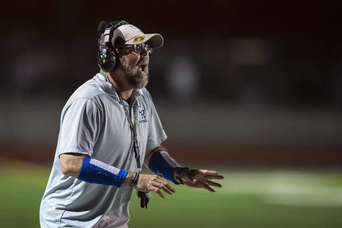Dixon High to resume football game Saturday after JV player's death