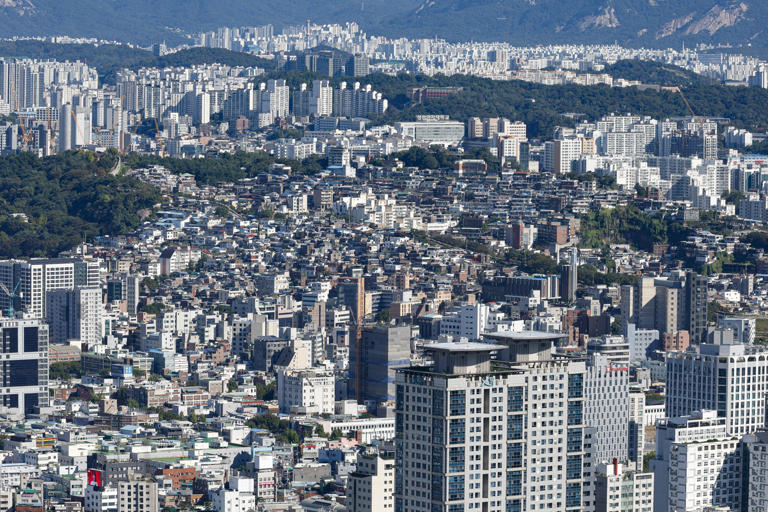 GOP Rep. Dave Taylor claims swastika flag seen in DC office was ‘ruse ...