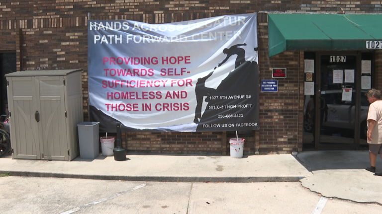 Hands Across Decatur seeking volunteers ahead of cold weather