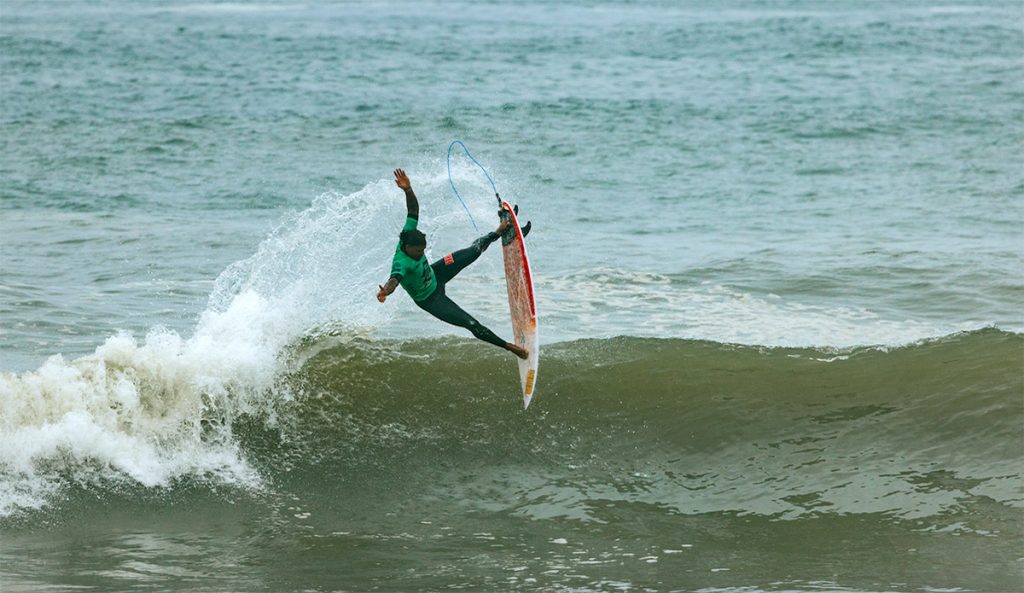 WSL takes legal action against Pedro Scooby for criticizing judges at ...
