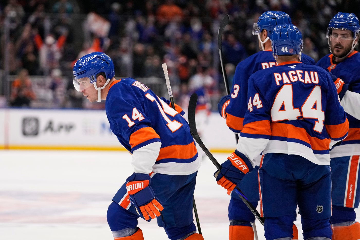 Bo Horvat has a hat trick as the Islanders beat the Oilers 4-2 for ...