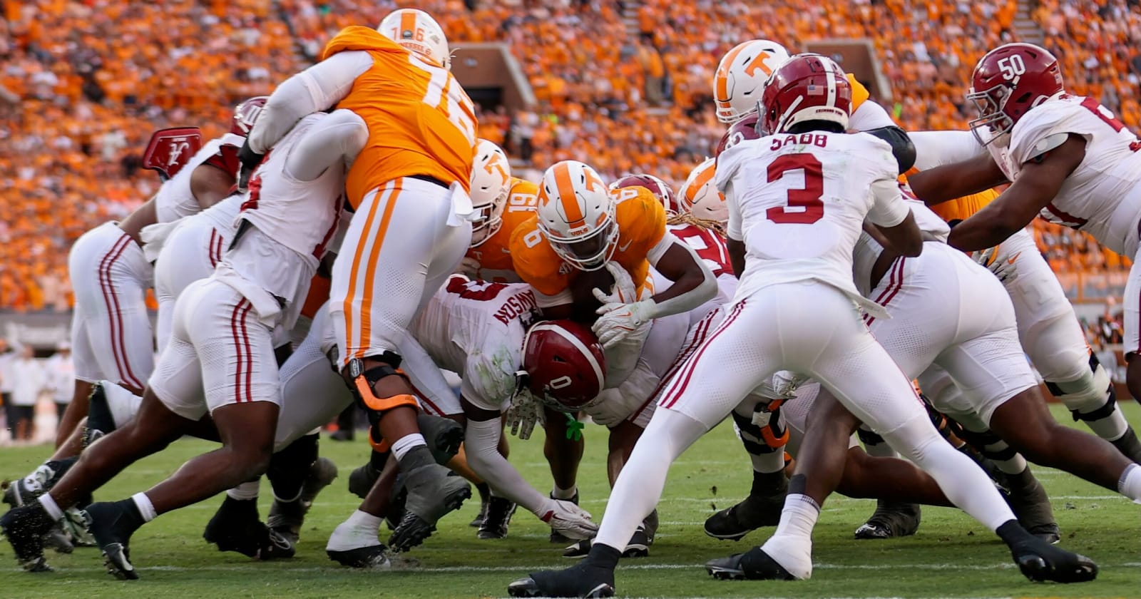 Rece Davis, Pete Thamel both side with Alabama over Tennessee