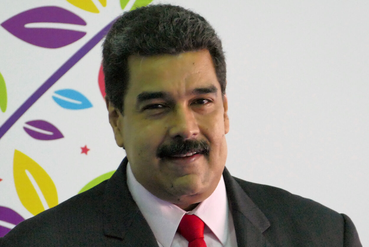 Trump authorizes CIA to conduct covert operations in Venezuela