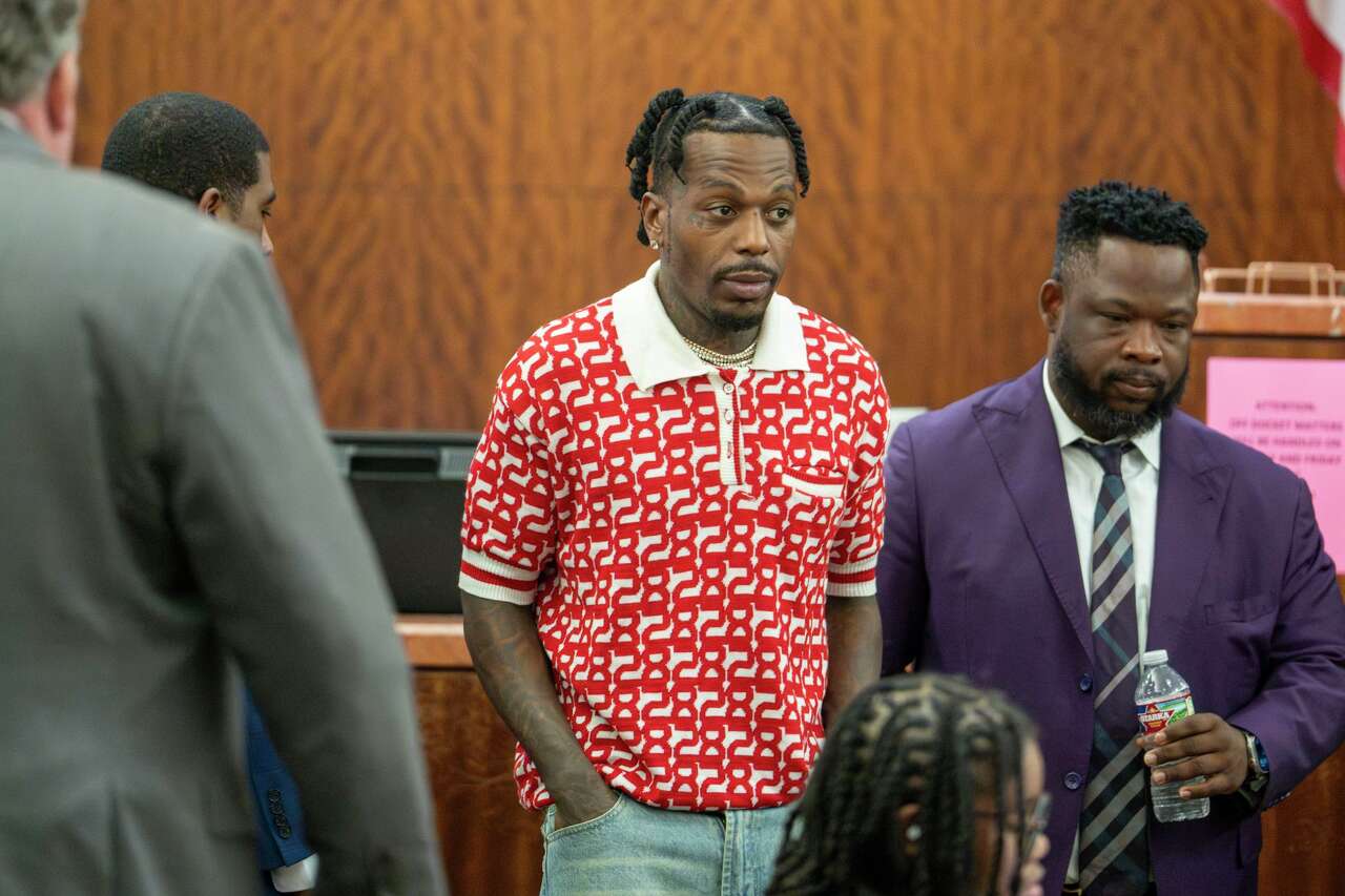 Houston rapper pleads guilty after 130 mph police chase