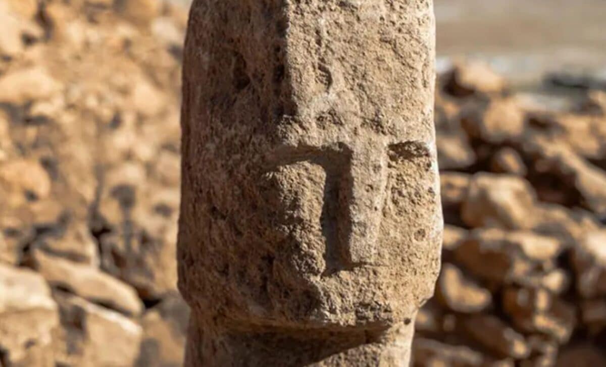 Archaeologists Stunned by 12,000-Year-Old Stone Face, Is This the World ...