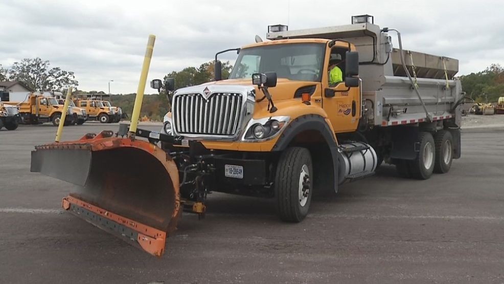 MoDOT snowplow drivers prepare for snow removal during annual Winter ...