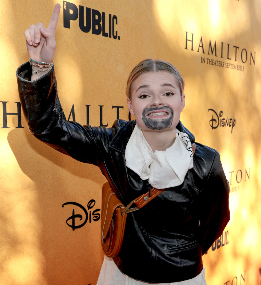 VIRAL ALERT: Ashby Florence