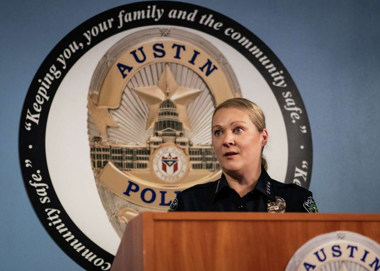 Austin police investigate after officer shoots 16-year-old following ...