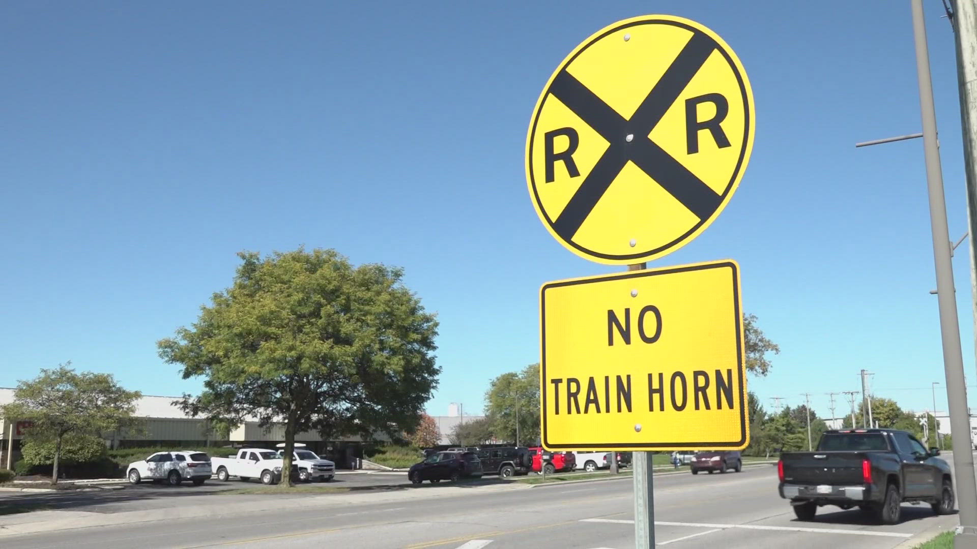 Hilliard residents raise concerns over 'no horn' railroad crossing