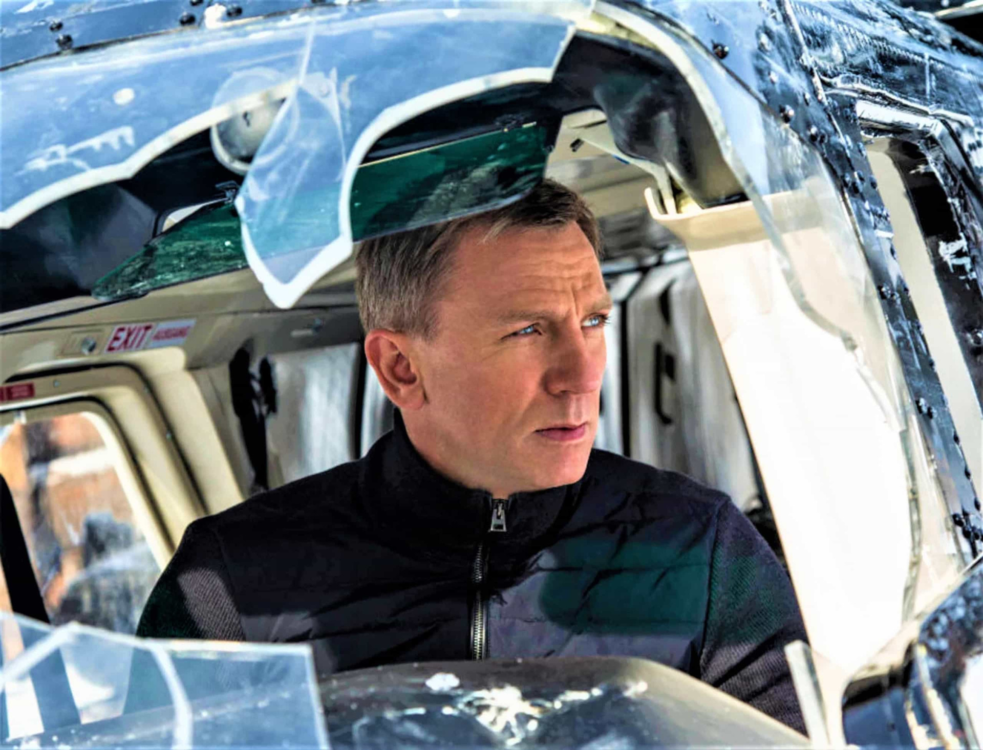 The everyday life of a modern spy: beyond the movies