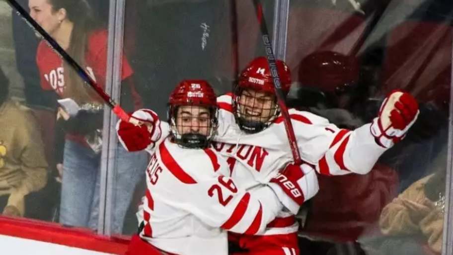 Michigan State at BU, Hat Tricks, Upsets andAwards? All Things Hockey East