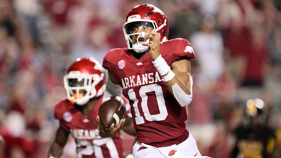 Texas A&M vs. Arkansas score prediction by expert football model