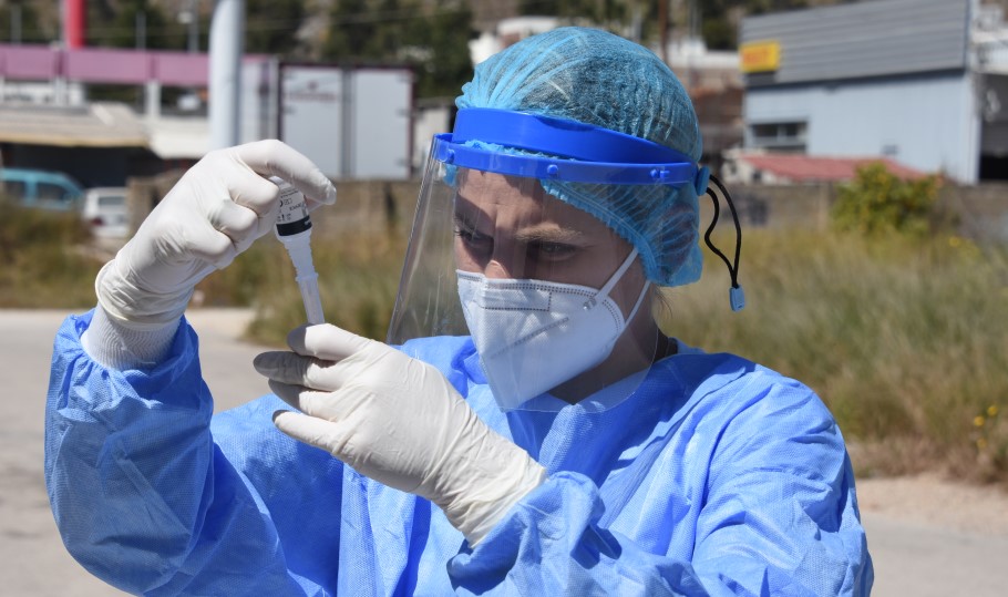 ΕΟΔΥ: Έξι νέοι θάνατοι από Covid-19 και ένας νέος θάνατος από γρίπη