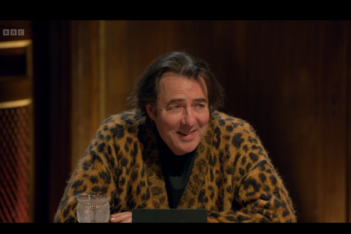Celebrity Traitors live: Third Faithful ‘banished’ as Jonathan Ross ...