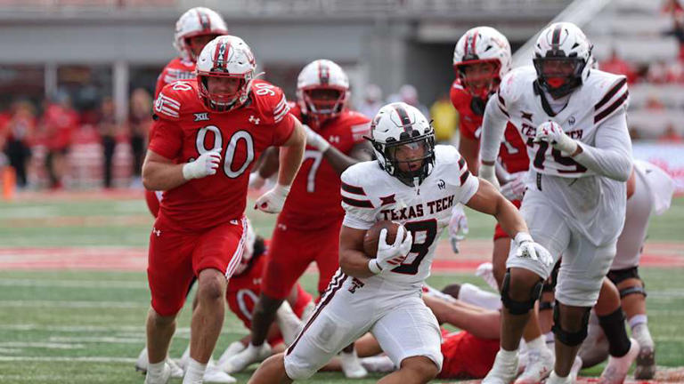 Utah football's John Henry Daley named quarterfinalist for national award