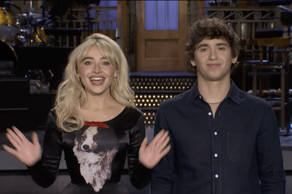 After deleting Sabrina Carpenter ICE video, Trump White House doubles ...