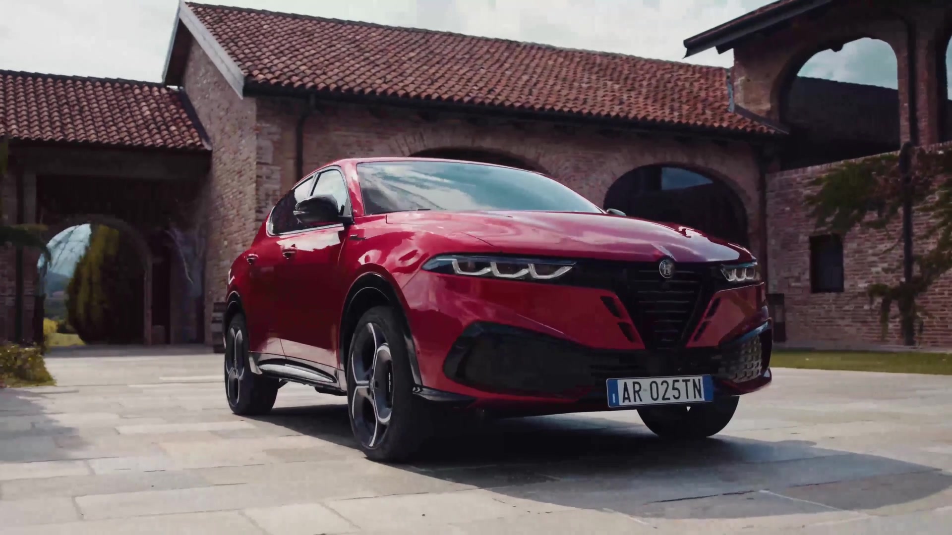 Der neue Alfa Romeo Tonale - Design, das Emotionen weckt