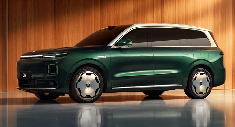 Leapmotor D19, svelato il nuovo SUV: elettrico e range extender con batteria record