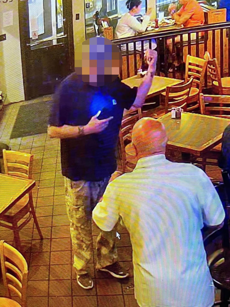Missouri restaurant gets even with ‘dine-and-dasher’ who tried paying ...