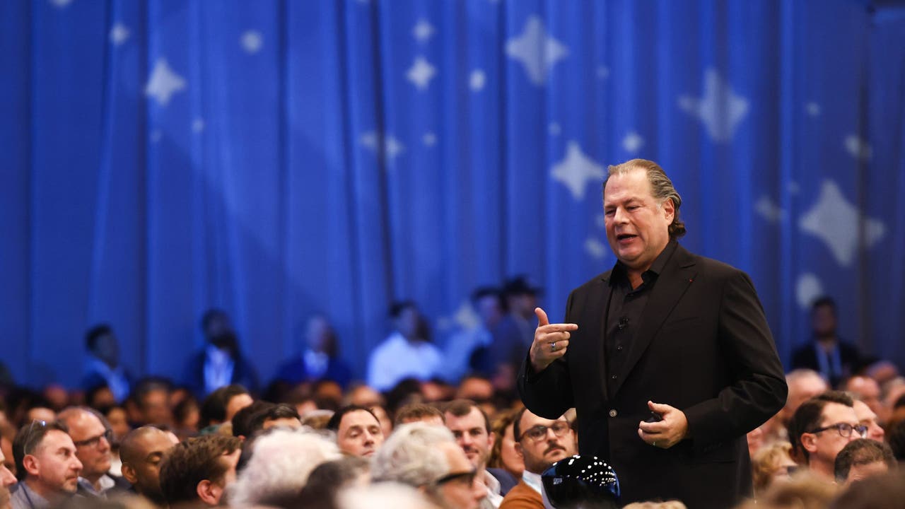 Salesforce CEO Marc Benioff faces new controversy over ICE