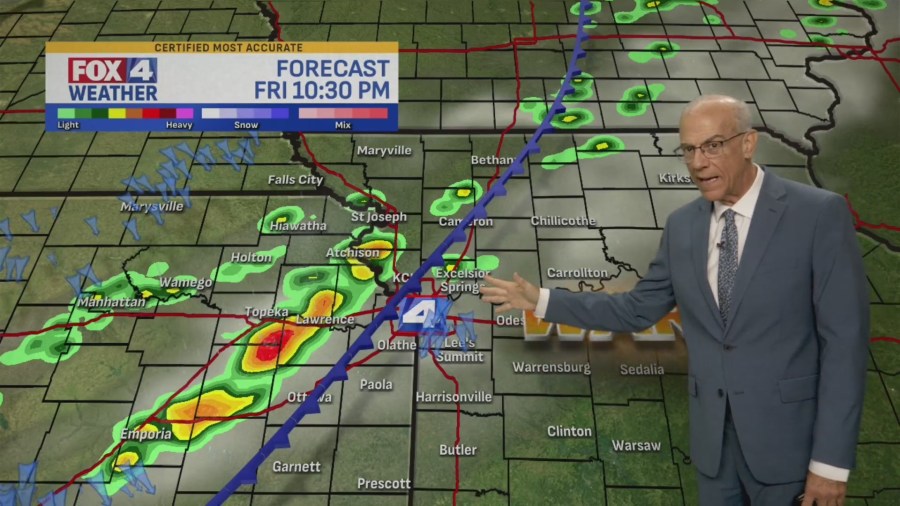 FOX4 Forecast: Friday night rain chances
